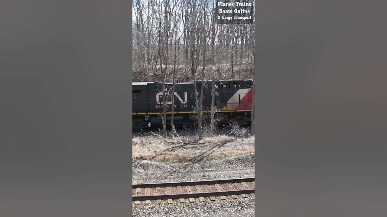 #shorts CN 3852 & CN 2847 Locomotives Manifest Train Denfield Rd Bridge London #trains - YouTube