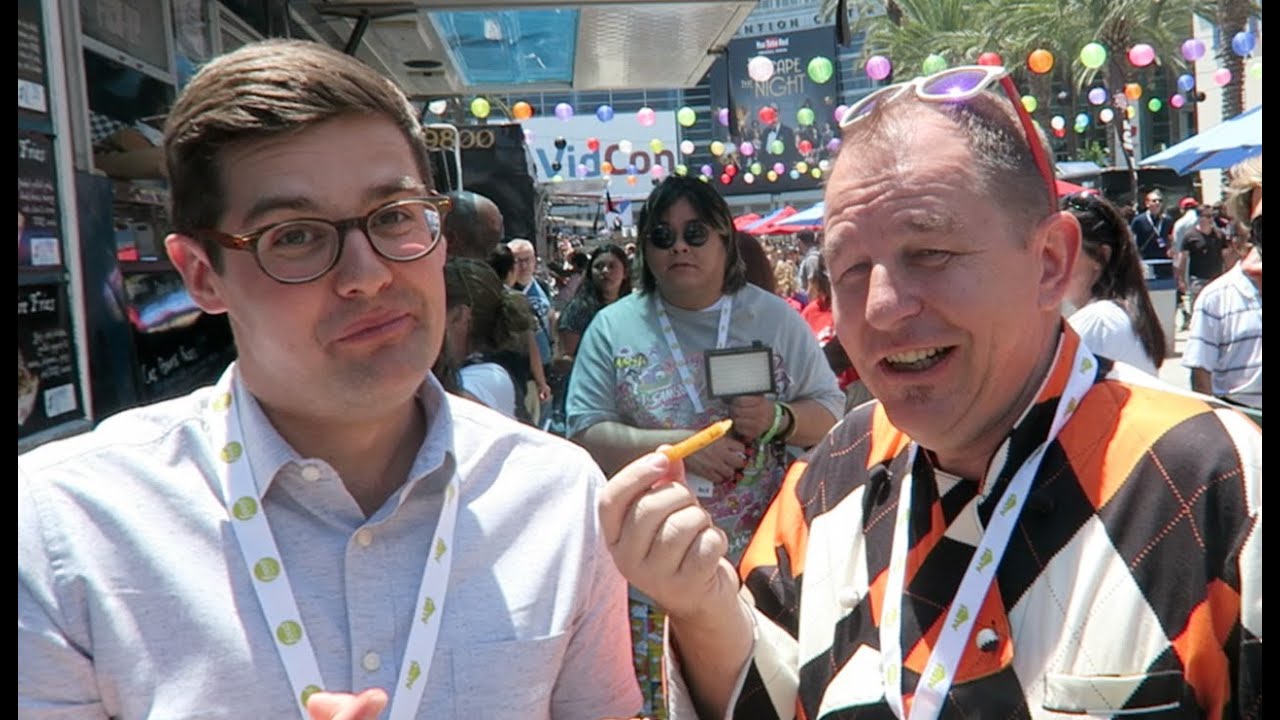 VidCon Food Truck Reviews with Sorted Food | Donal Skehan - YouTube