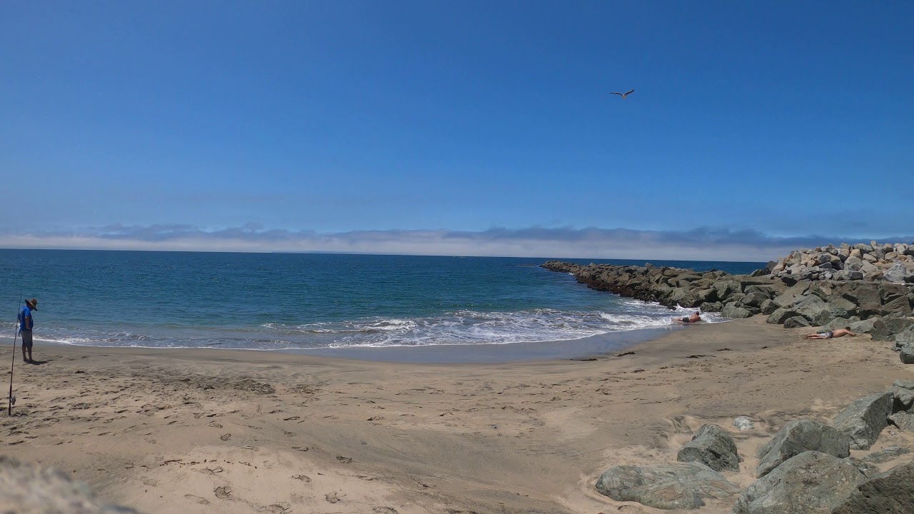 Cabrillo beach waves - YouTube