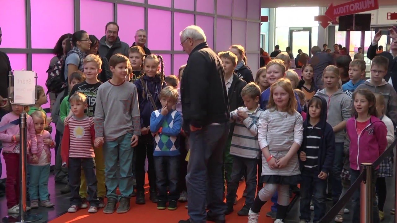Odysseum Köln- Making-of "Das Museum mit der Maus" - YouTube
