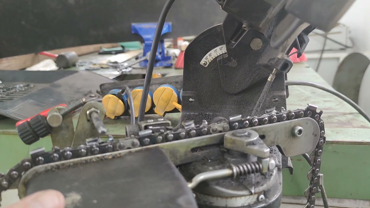 Moton teräketjun teroitusta Oregon 522A teroituslaitteella - YouTube