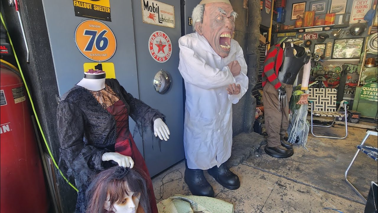 Huge Spirit Halloween Animatronic Haul | YJ Scientist, Gemmy Freddy ...