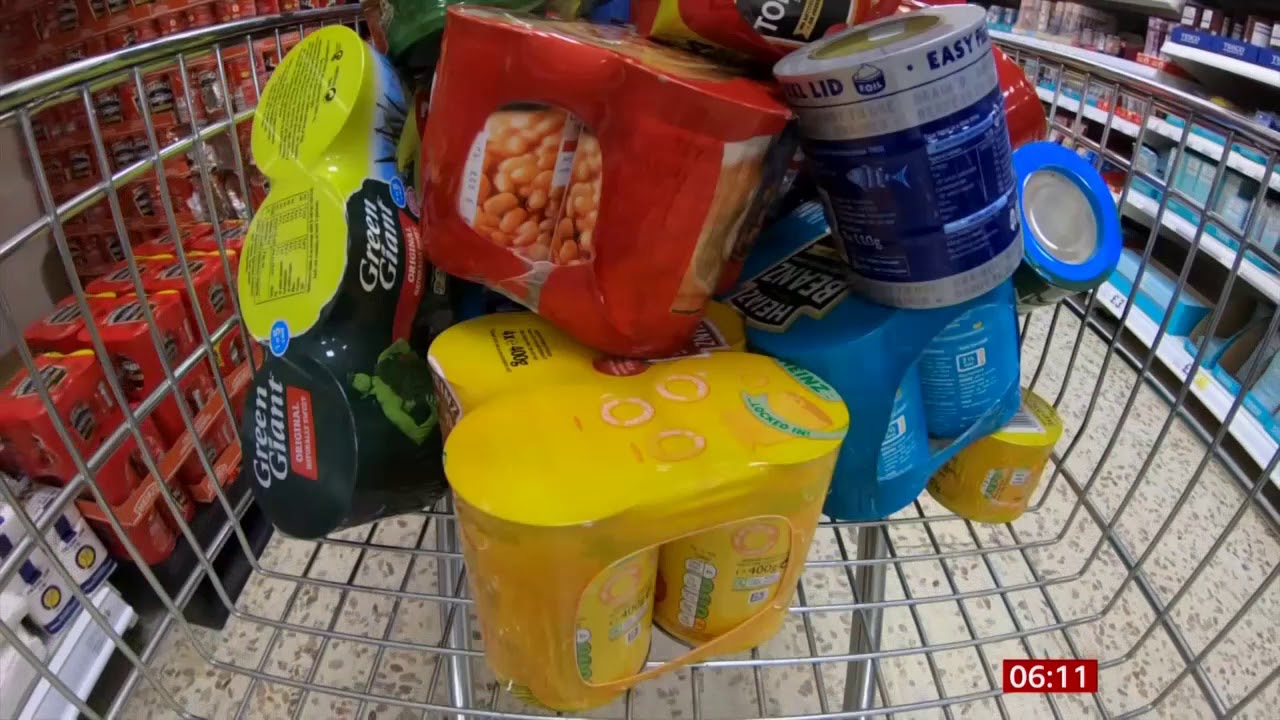 Tesco to ban plastic on multipack food tins (UK) - BBC News - 24th ...