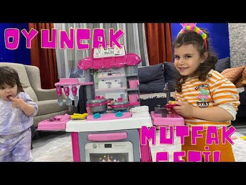 BİM’den DEV OYUNCAK MUTFAK SETİ ALDIK ⁉️ SESLİ IŞIKLI SU AKAN MUSLUKLU HARİKA OYUNCAK AÇILIMI