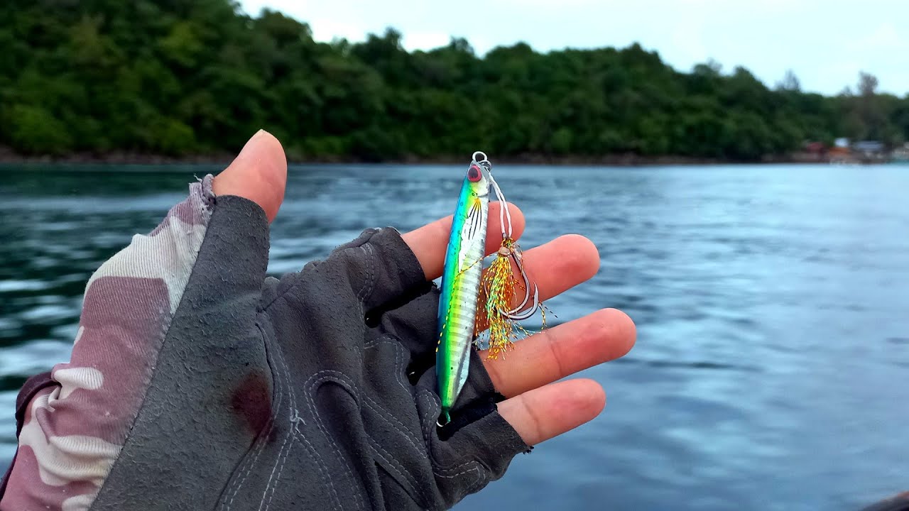 JIGGING FISHING, 60 GRAM METAL JIGS ARE IMMEDIATELY ACCEPTED BY ...