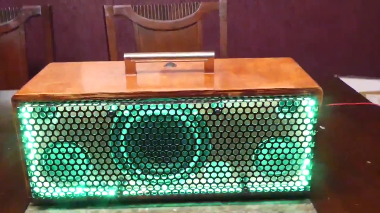 DISCO IN A BOOM BOX for a teenager (HD). - YouTube