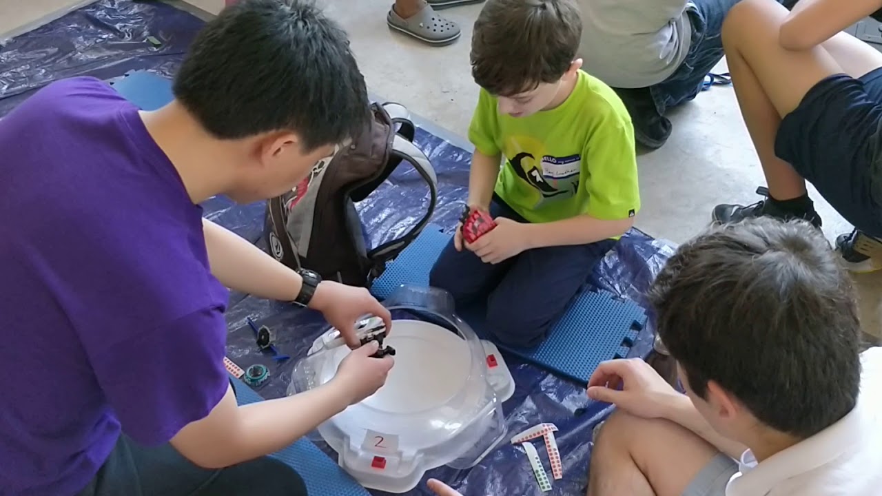 New York WBO BeyBlade Burst Tournament. 2018 ベイブレードバースト - YouTube