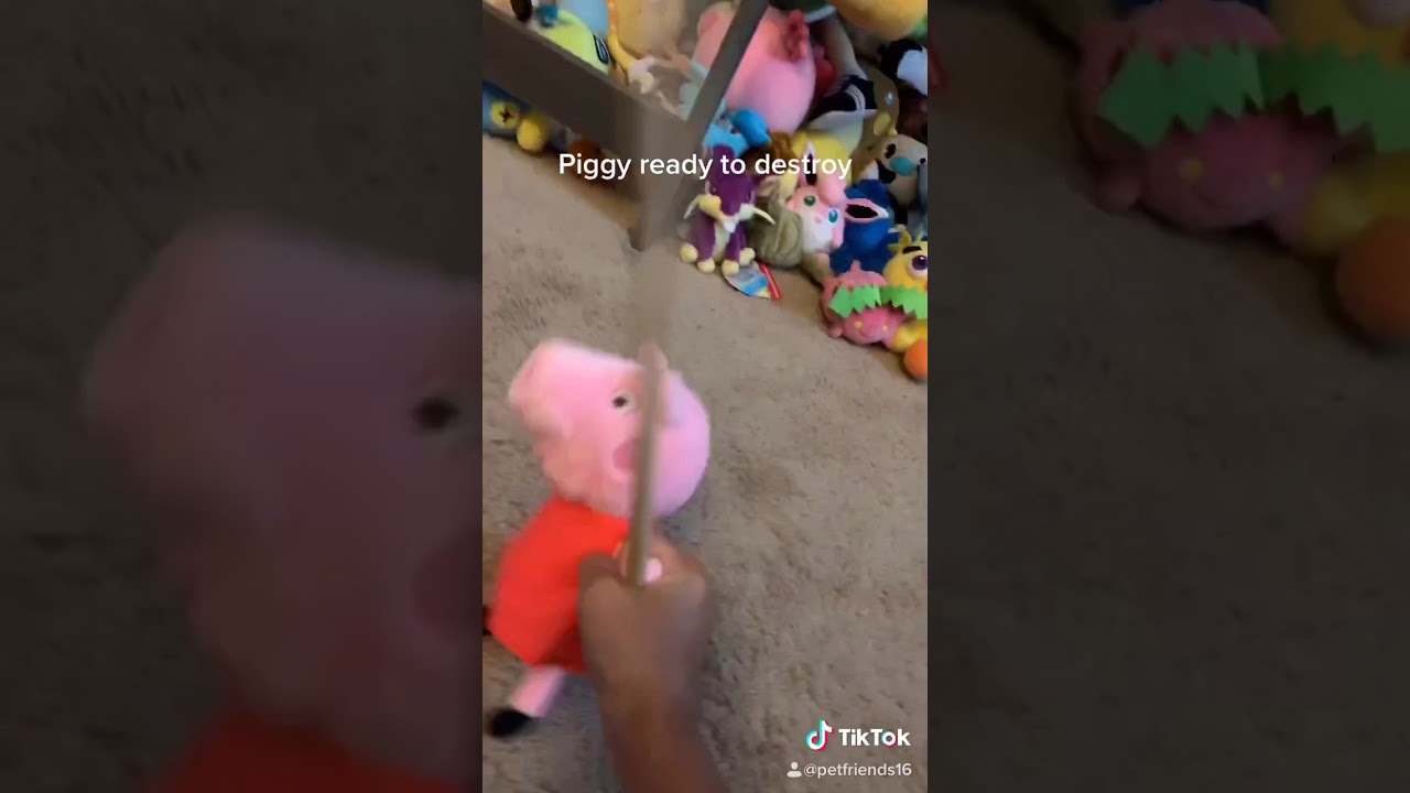 Piggy’s DEAD - YouTube