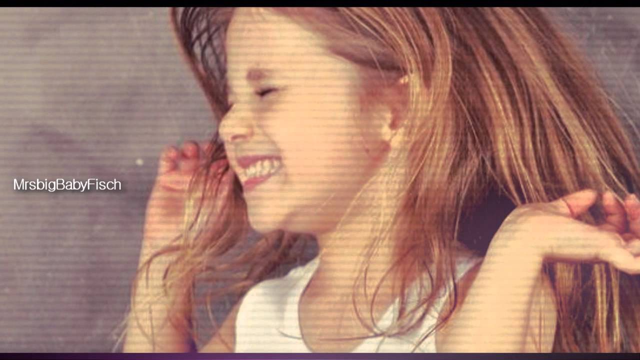 αnd вαвч ít's αmαzíng [holy grail] | Emma Wulf - YouTube