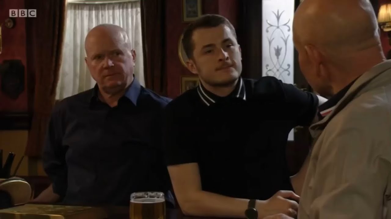 Phil defends Ben against Callum’s dad Jonno - EastEnders (01/07/19 ...
