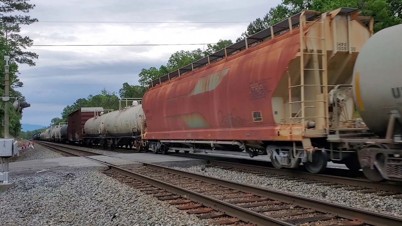 Pennsylvania 8102 rolling with NS!!!! - YouTube
