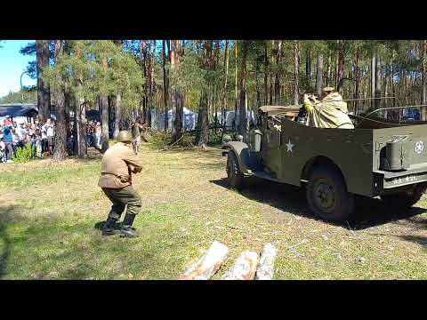Fragment rekonstrukcji historycznej walk 1 AWP na przełomie kwietnia i maja 1945 r. (cz.2)