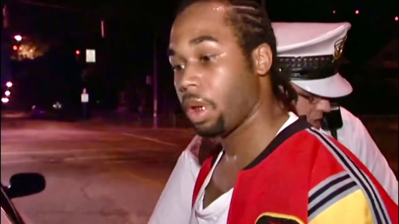 Cops Tv show Cincinnati Ohio. Foot pursuit, taser deployed. (2007 ...