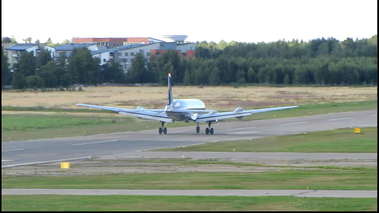 Red Bull DC-6 takeoff - YouTube