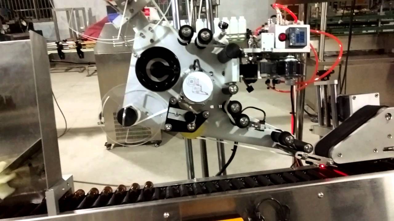 High Speed 10ml essential oil bottle labeling machine Horizontal vials ...