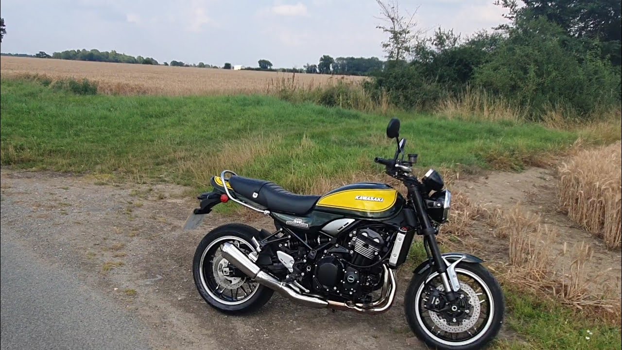 My new Kawasaki Z900rs yellowball has arrived! & what a beast it is ...