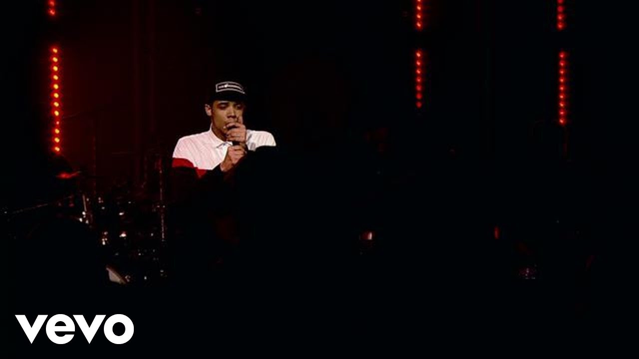 Raleigh Ritchie - Stronger Than Ever (Live) (Xperia Access) - YouTube
