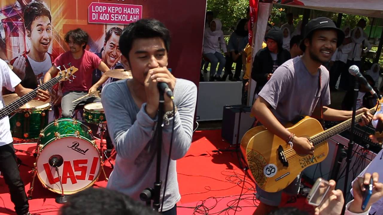 Live Music SMK 1 Part 33 - YouTube
