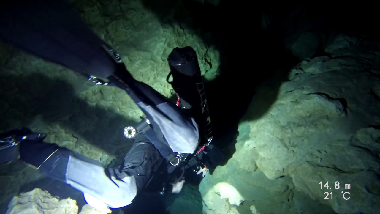 Squeezing through Jackson Blue with Edd Sorenson on Sidemount Liberty ...