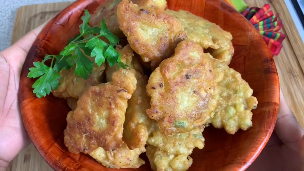 ACCRA/ SALTFISH FRITTERS || COOKING WITH MY GRANNY EP #1 || TERRI-ANNS ...