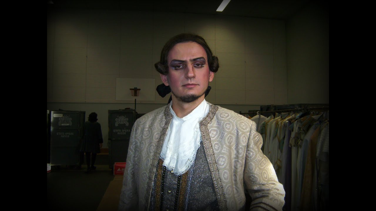 Vladimir Popov baritone / Владимир Попов баритон - YouTube