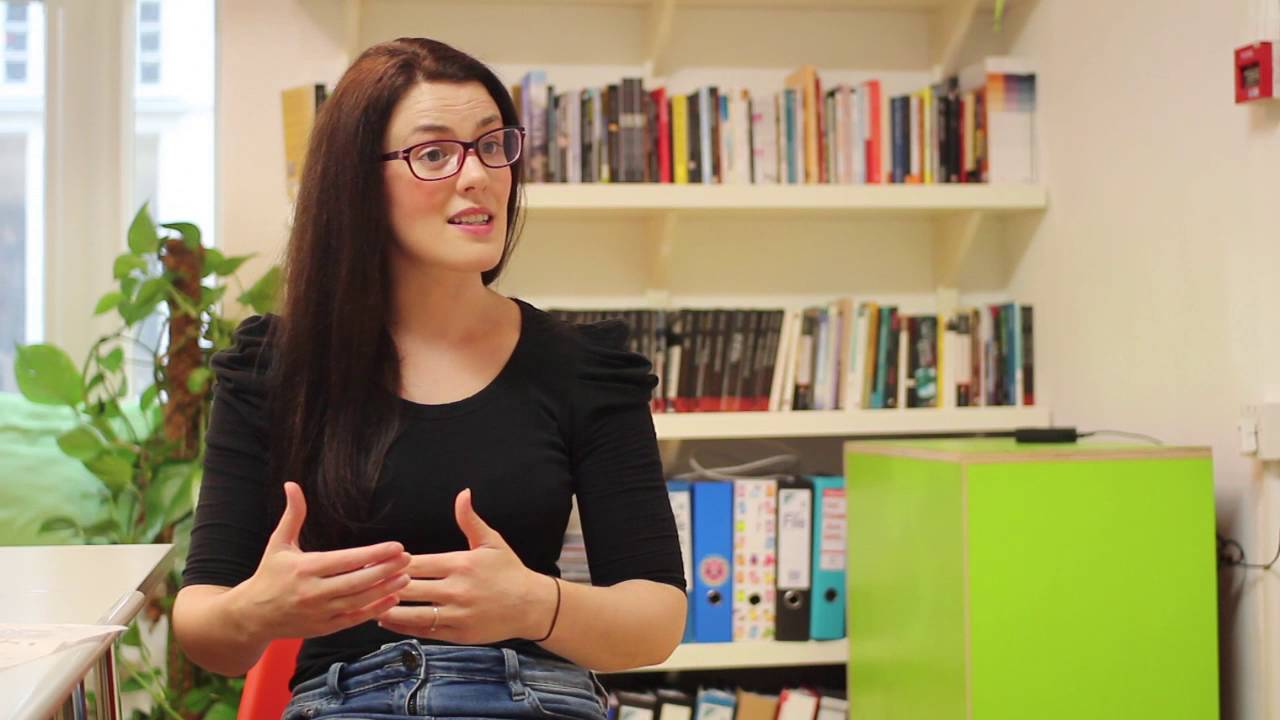 Bradley Manning Educational Resource: Gwawr Loader / Actor - YouTube