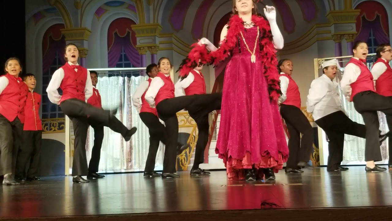 Restaurant Dance - YouTube