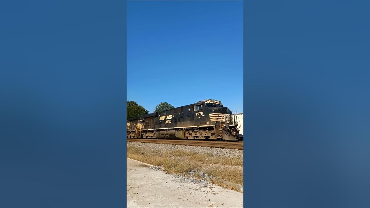 Power Roll thru town "Friendly Horn Burst" met NS #27a "sitting in curve" NS #7576 -#28r ...