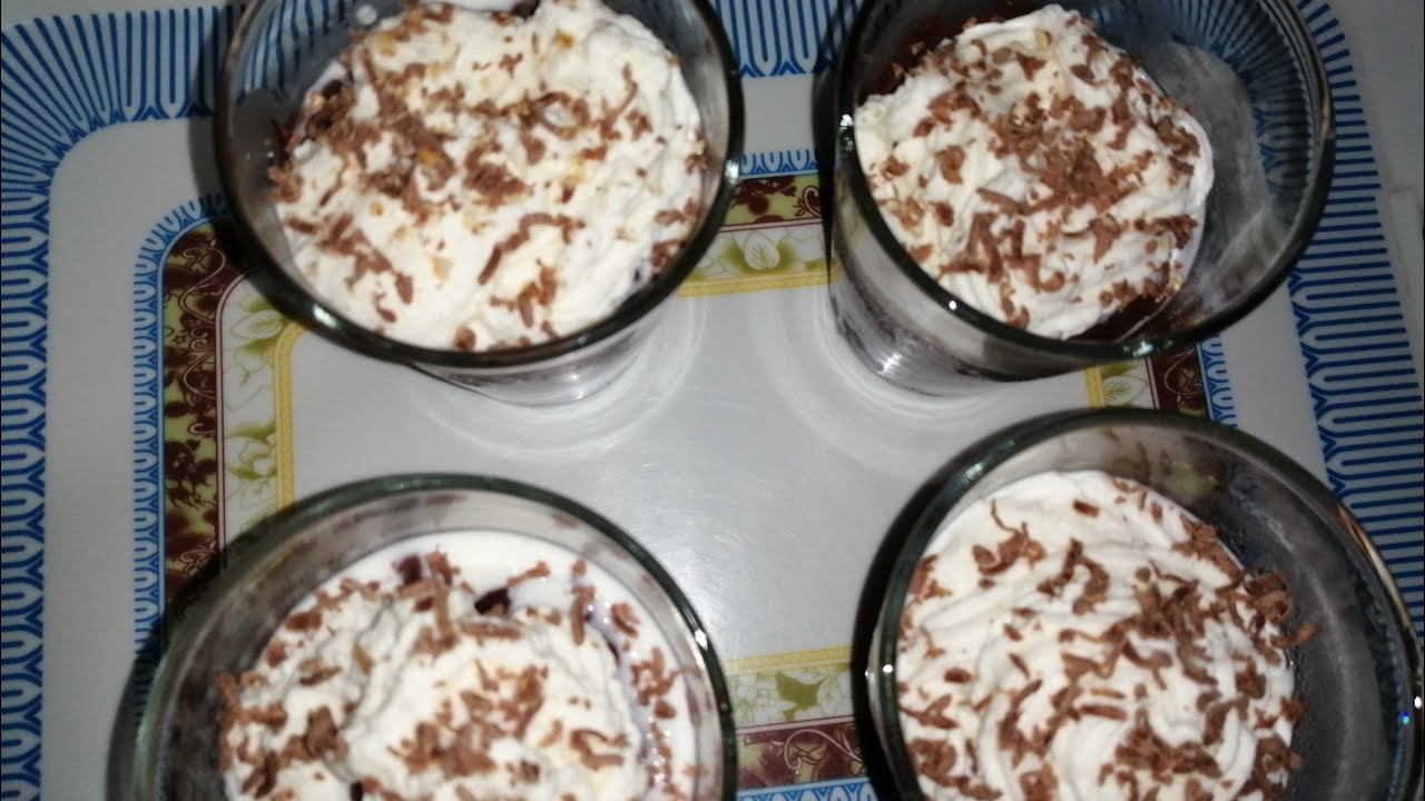 EGGLESS CHOCOLATE PUDDING /LABANIYAAD SHUKULAATO /COOK WITH ME - YouTube