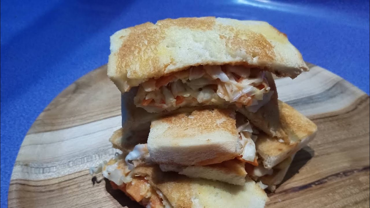 Cabbage Toast (Korean Food) - YouTube