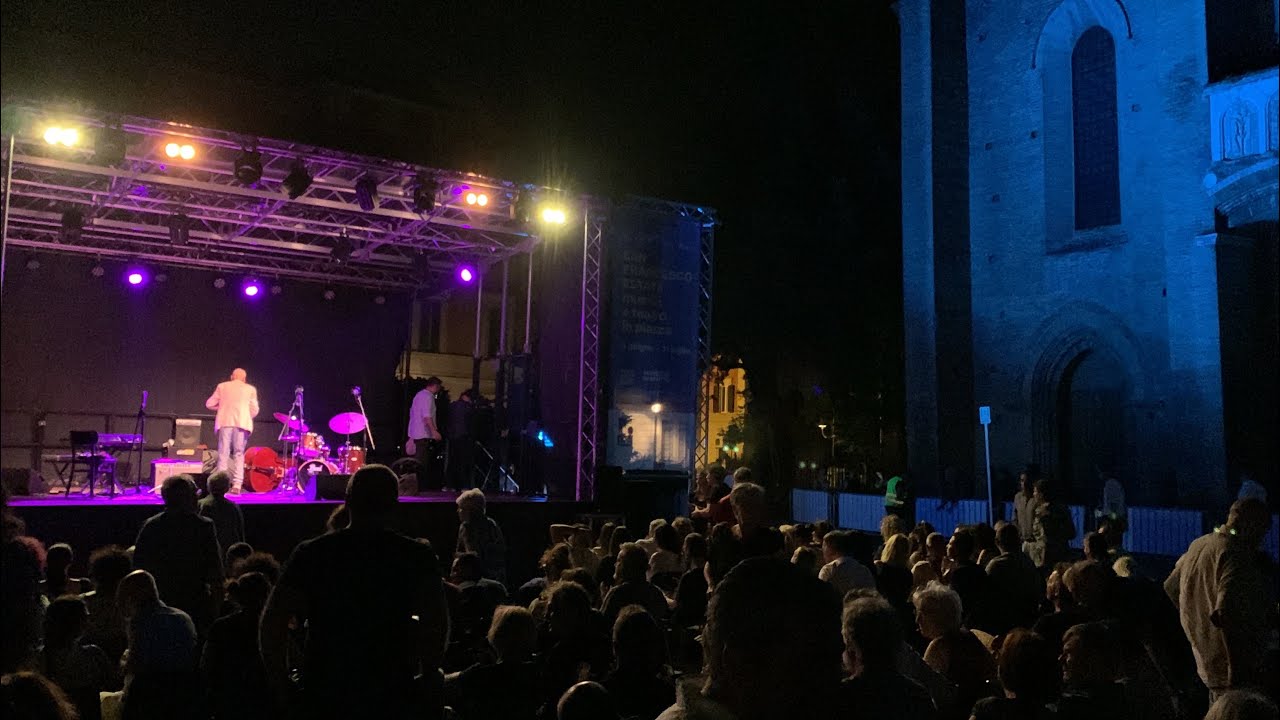 Jimmy Villotti quintet @Piazza San Francesco - YouTube