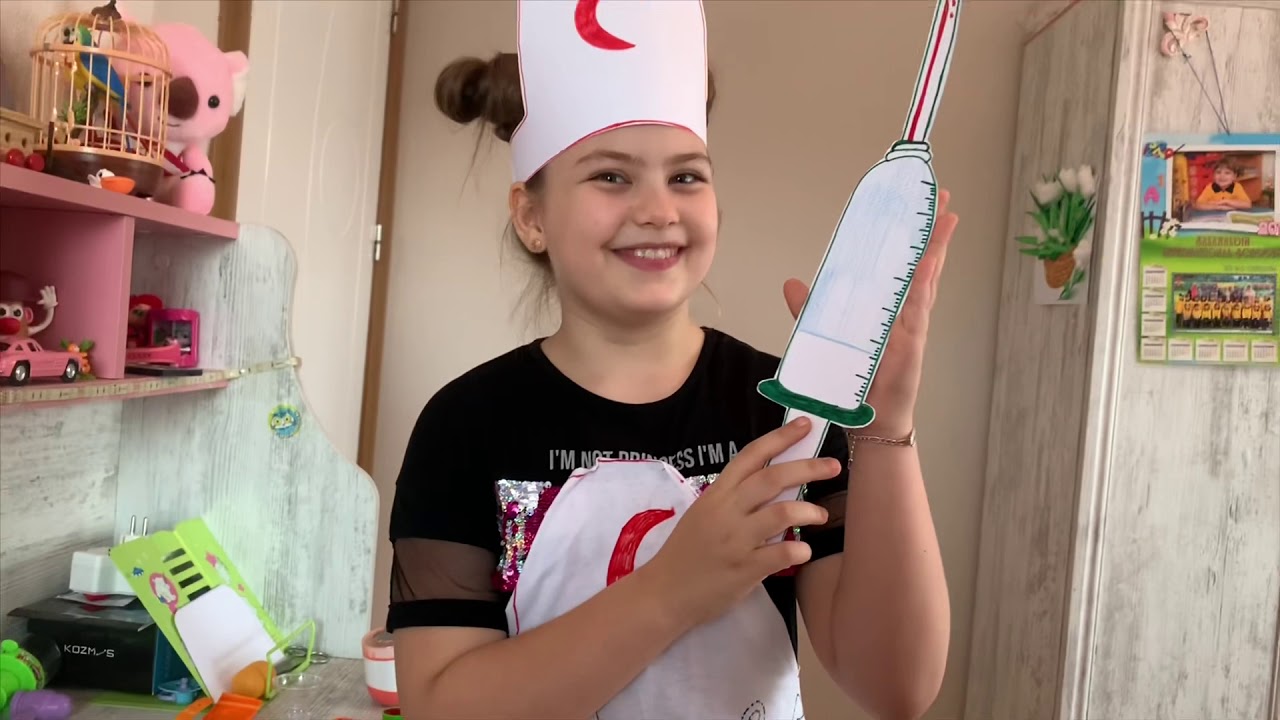 Clumsy doctor 👨‍⚕️ - YouTube