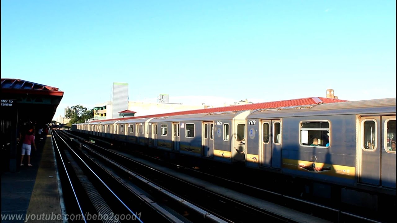IRT Subway: Woodlawn & Manhattan Bound R142/A (4) train at Fordham Road ...