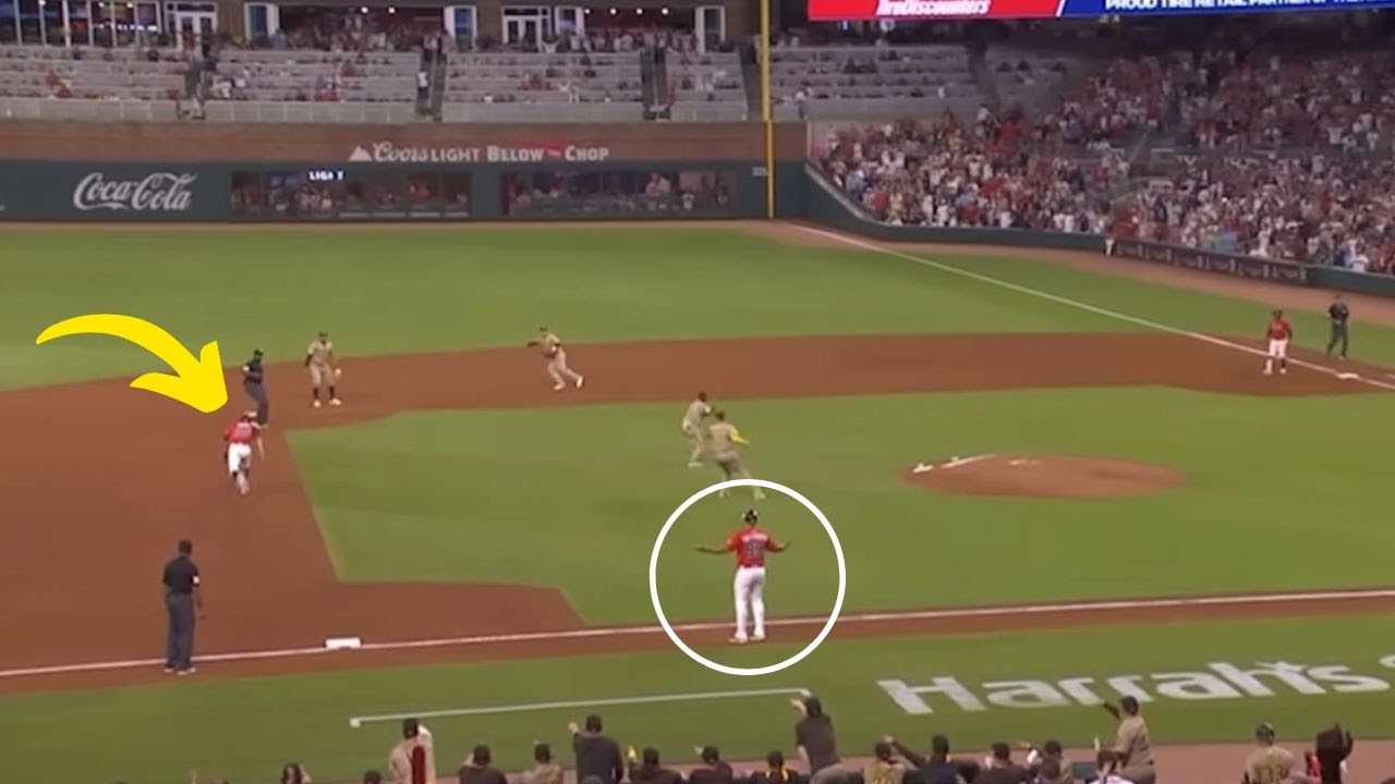 Is This Base Runners or 3rd Base Coaches Fault? - YouTube