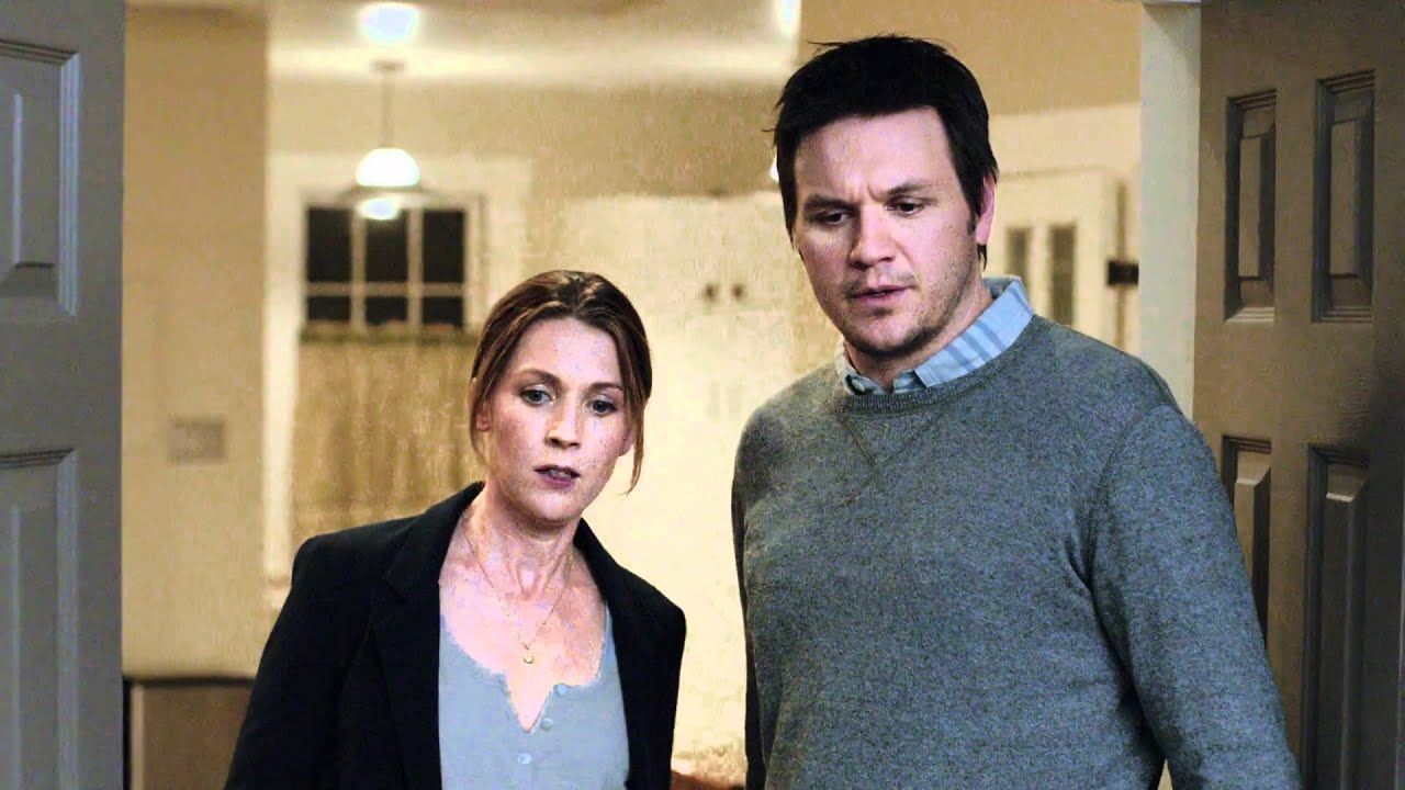 Microsoft Windows 7 Staples - YouTube