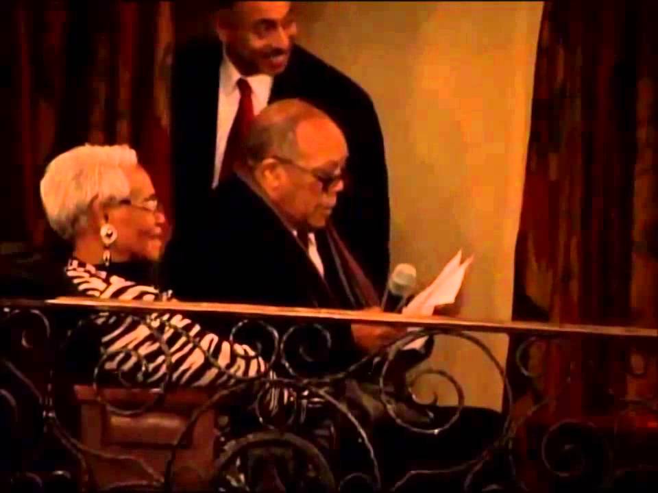 Quincy Jones addresses Marvin Winans Academy Students - YouTube