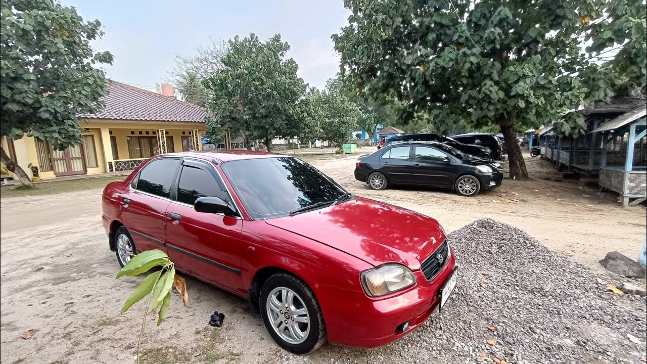 Suzuki Baleno th 2000 Siap pakai - YouTube