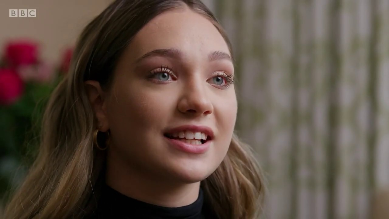 Legends - Maddie Ziegler talks about Simone Biles! - YouTube