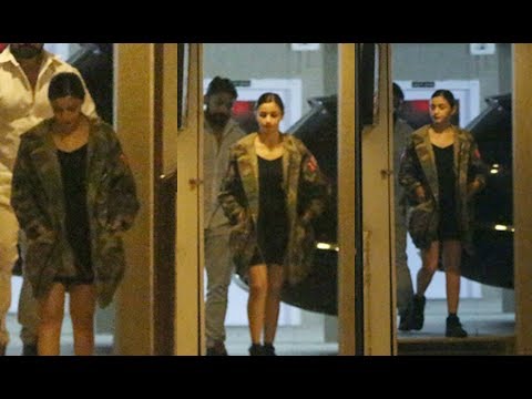 Alia Bhatt Meet Boyfriend Sidharth Malhotra Before Leaving IIFA Awards 2017