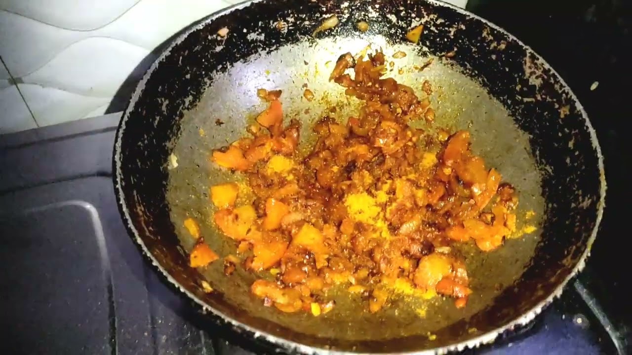 cooking Spicy Sev Curry Indian food , Sev tamatar Curry - YouTube