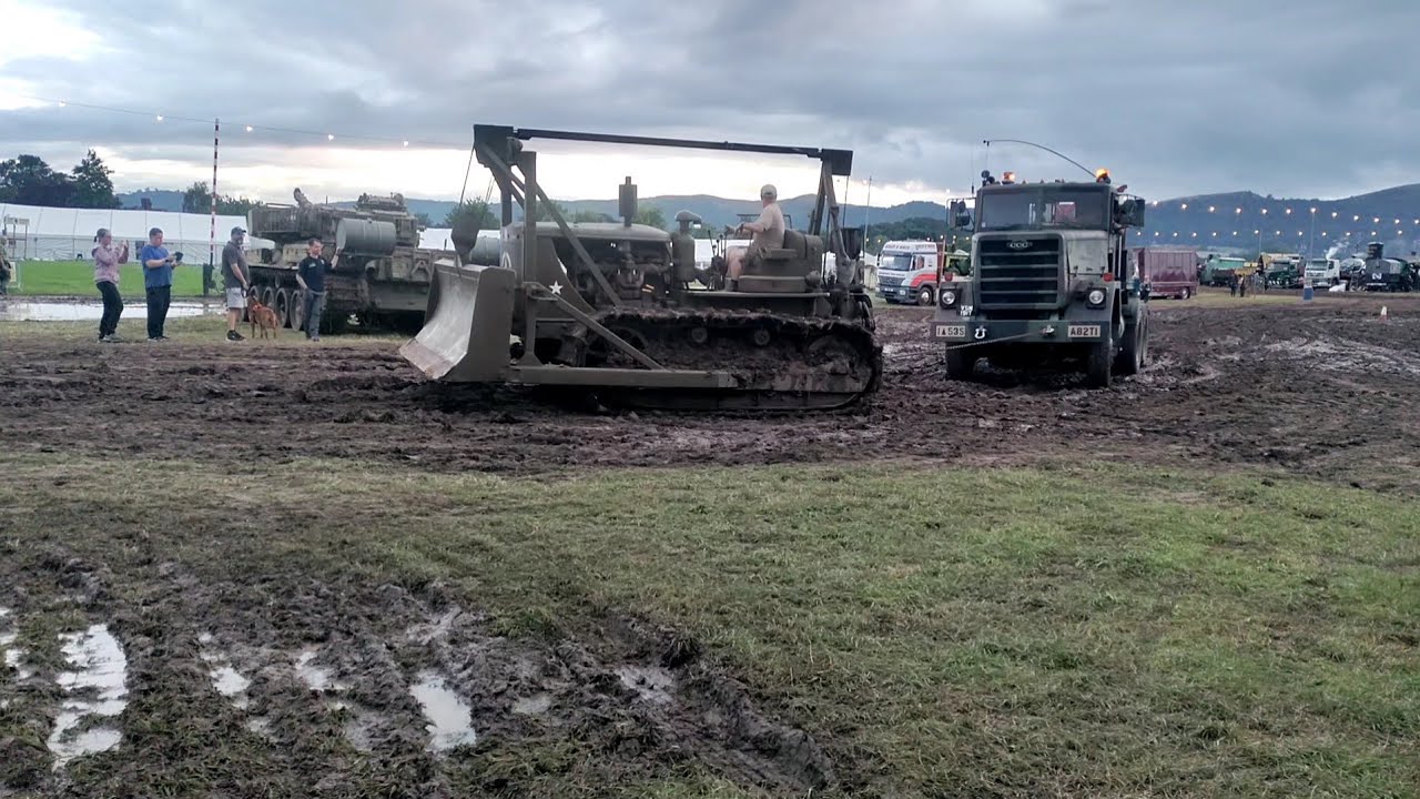 Caterpillar D7 Dozer Heavy Haulage at Welland Steam Rally 2023 - YouTube