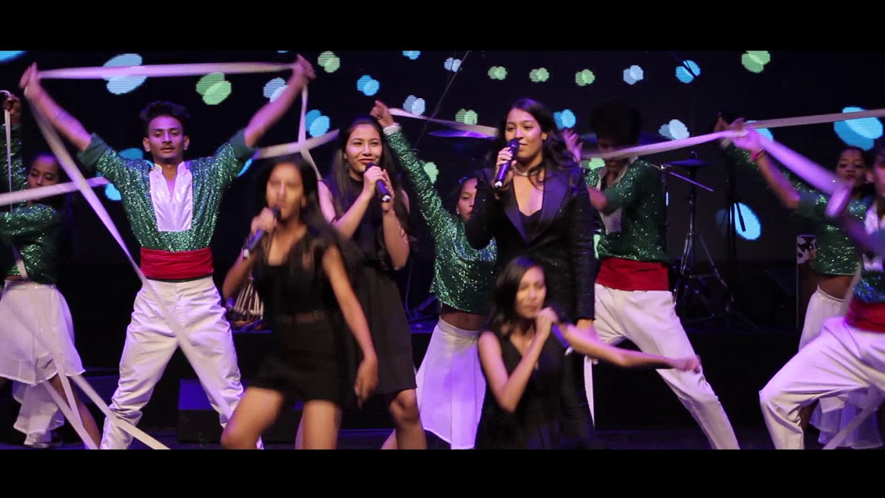 WE 2017 - Show Day - YouTube