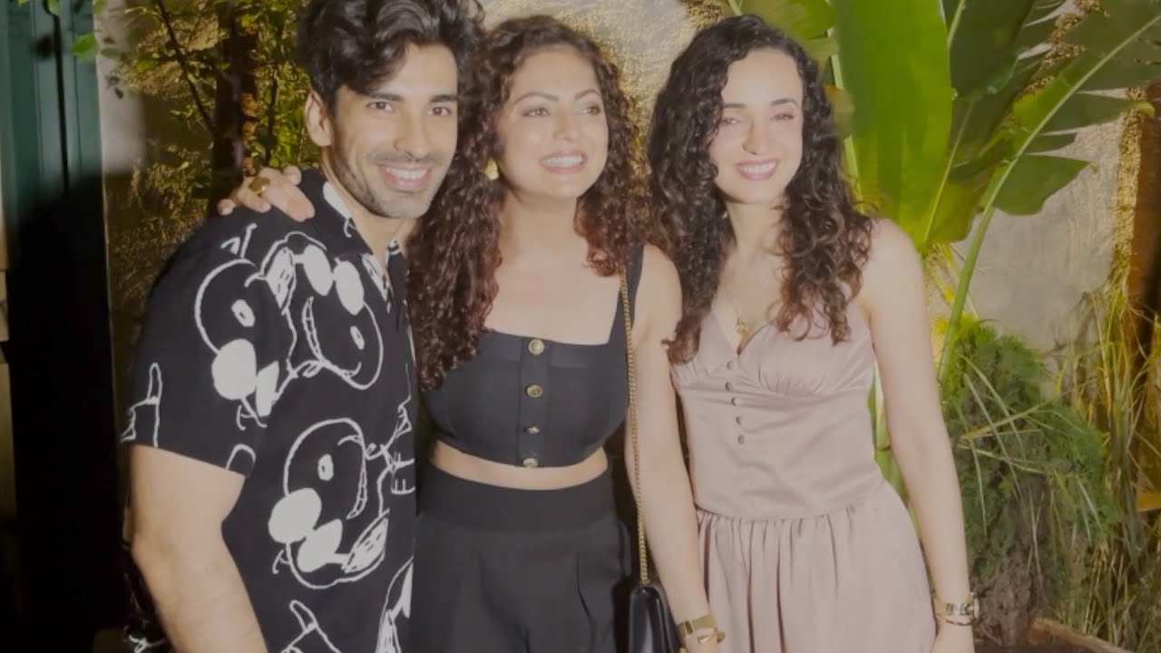 Bff's Sanaya Irani and Drashti Dhami with Mohit Sehgal fun time at ...