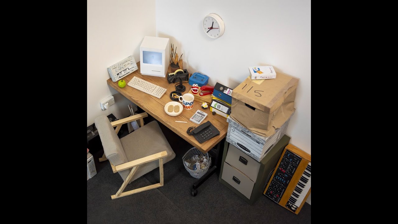 Clive From Accounts - Konsumu Suru feat. Maya Kuroki & Jessica Roch ...