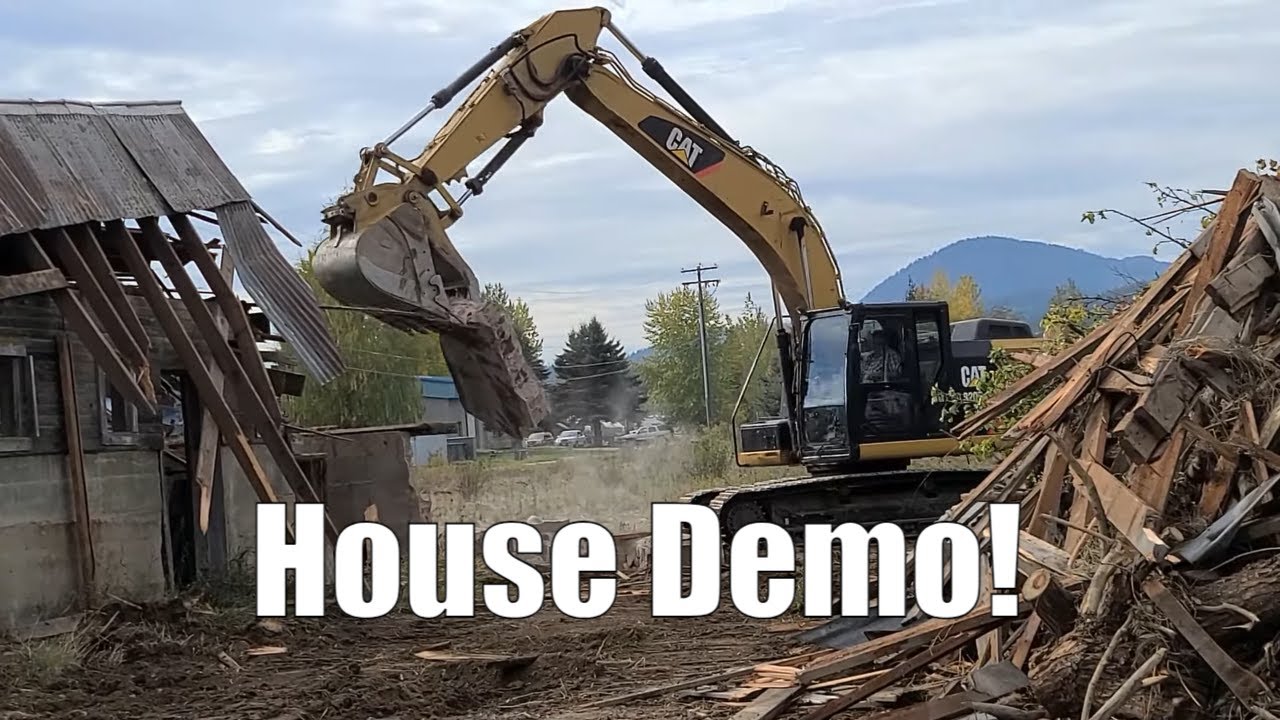 Tree Removal On The 100 Year Old Farm House - YouTube
