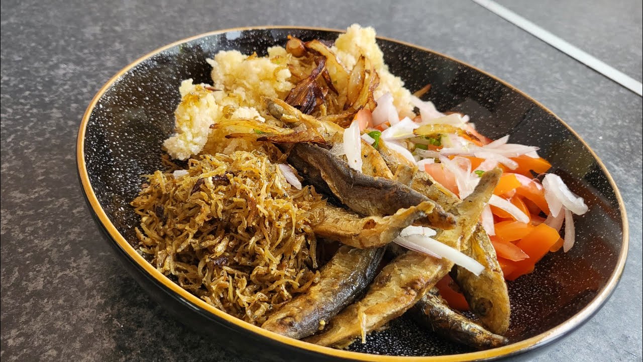 How To Make Attieke/Acheke/Akyeke - YouTube