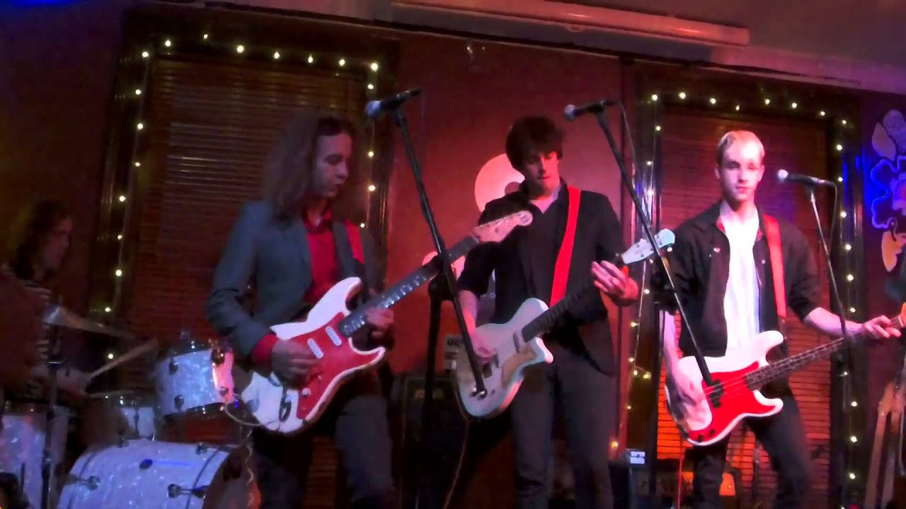 Matt Grocott & The Shrives - Live @ Gwdihw Café Bar 23/06/2015 (1 of 9 ...