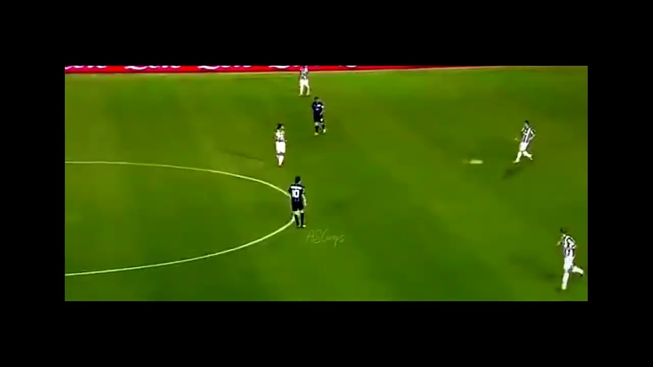 skil passing Pirlo - YouTube