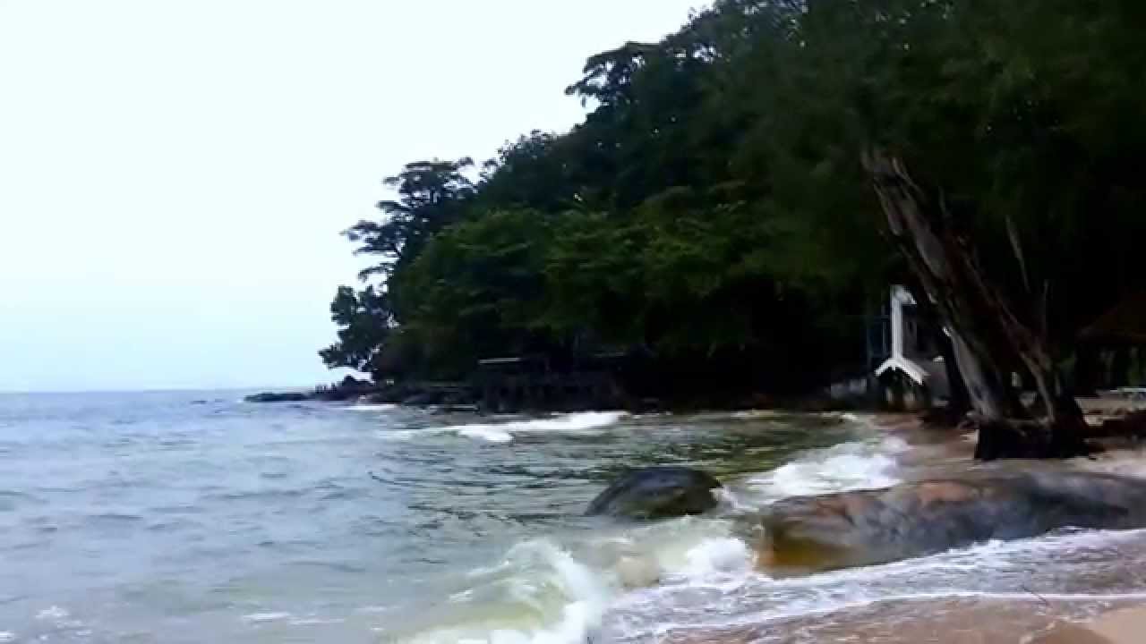 Asian Travel - Beautiful Independence Beach - Ekareach Beach ...