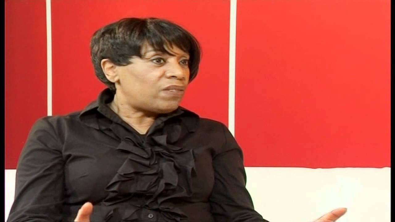 Rhoda Wilson speaks to Yvonne Thompson (1 of 2) - YouTube